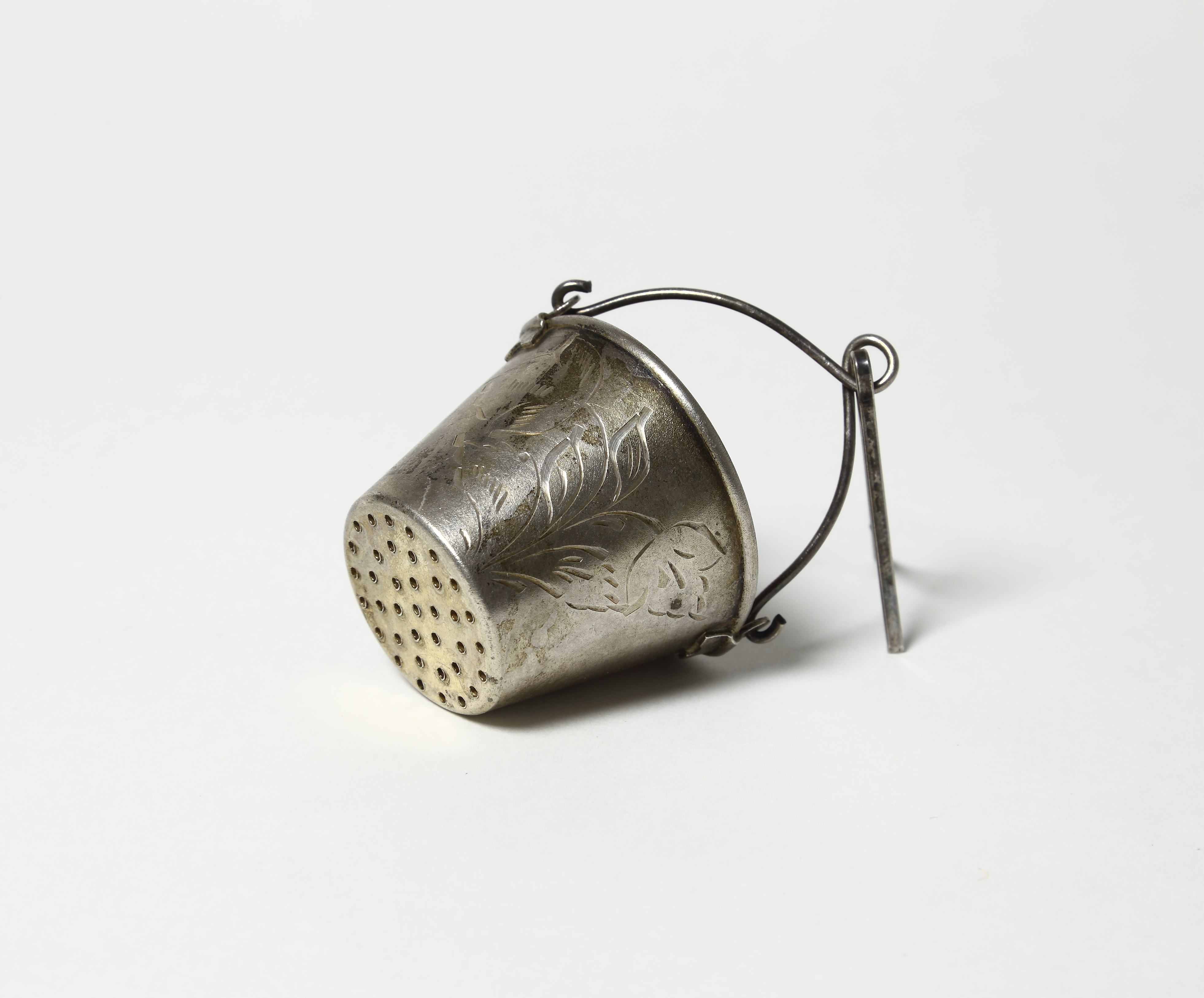 Ситечко на носик чайника, 3 х 3,7 см, г. Баку, 1960 г, 875 пр, 19 гр ...